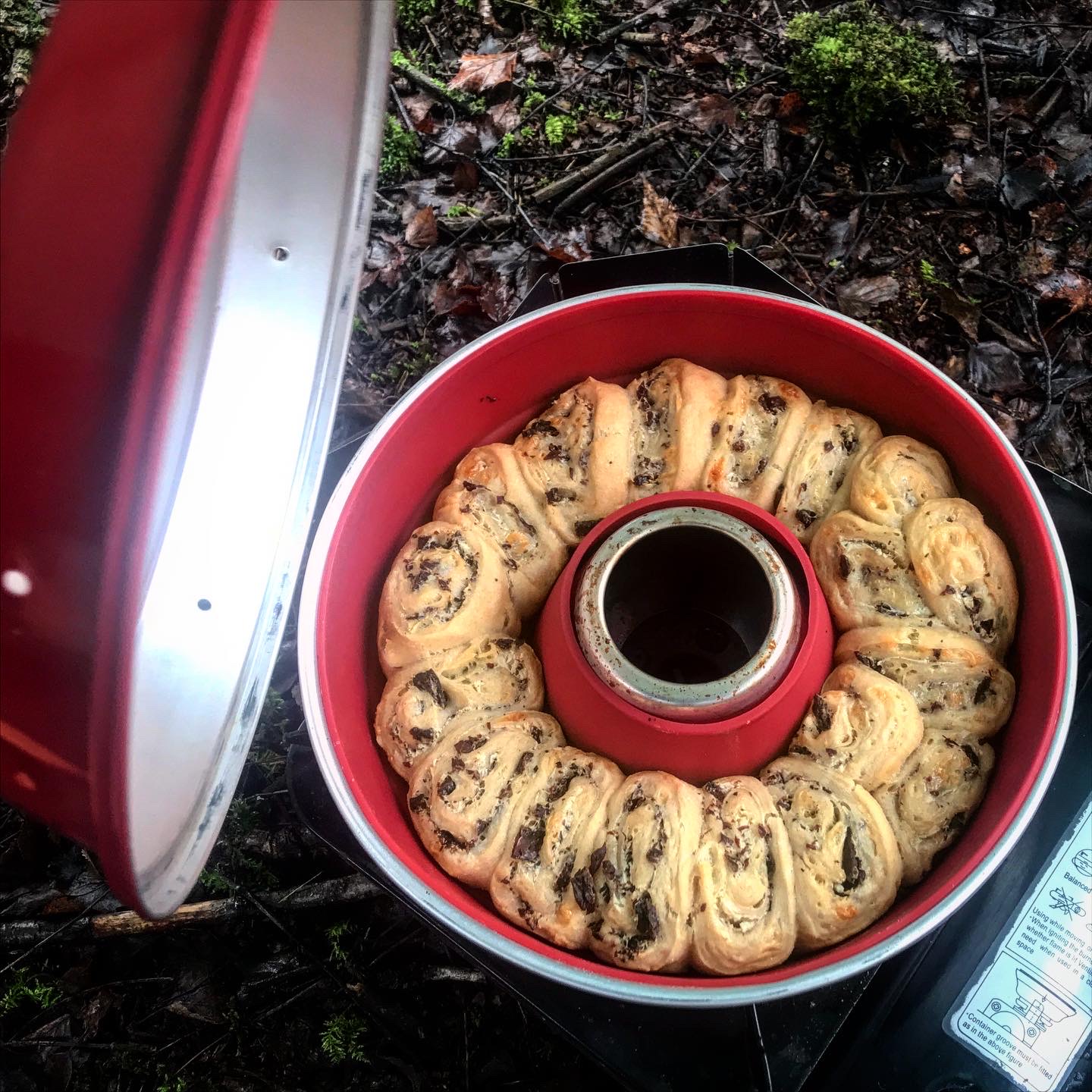 Cooking Outdoors / Van life: Omnia Oven / Stove Top Oven. - Vildmark.co.uk