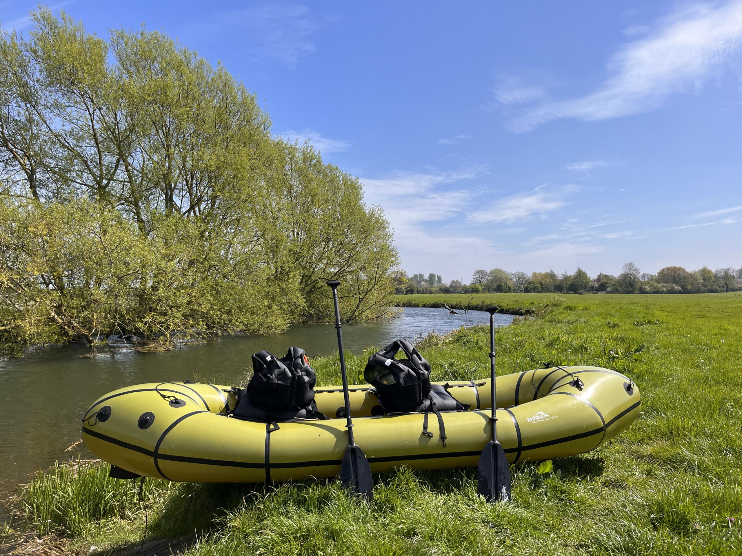 The Anfibio Omega C2 packraft - Vildmark.co.uk